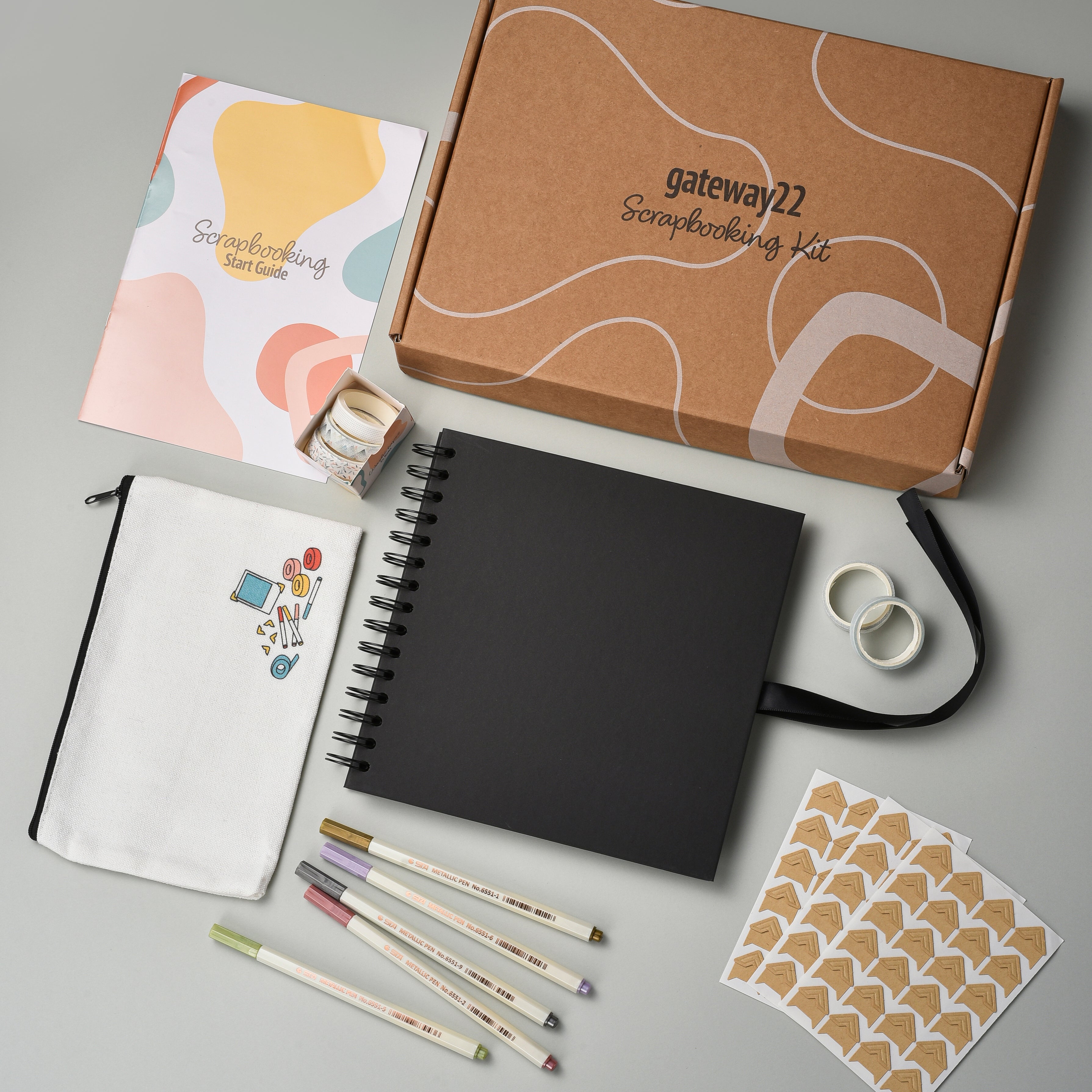 Scrapbook Kit Black Gateway22